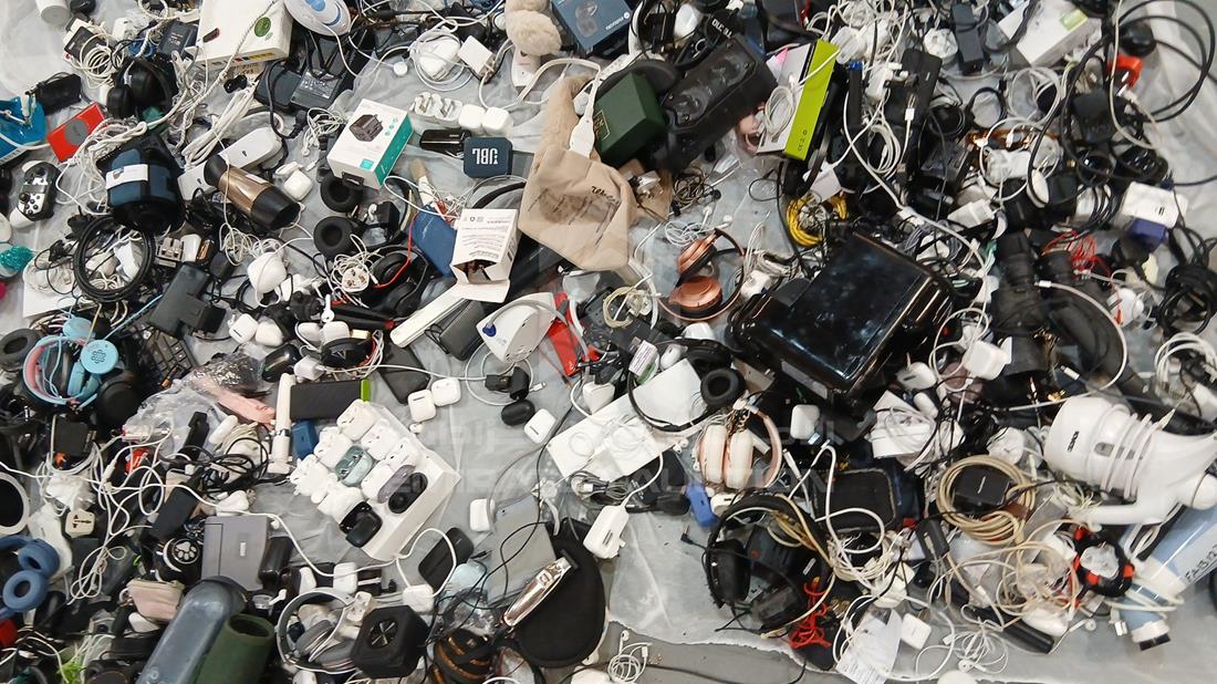 Miscellaneous Items for sale in UAE - 572212 | Emirates Auction