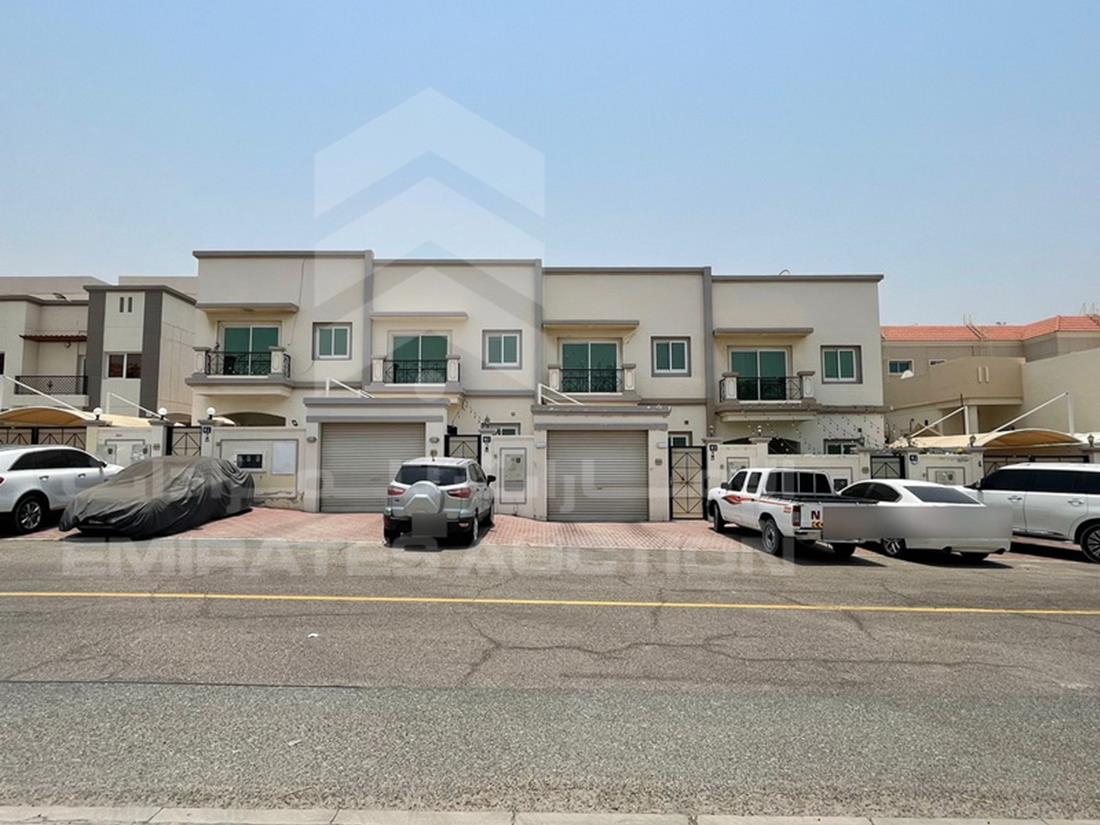 Compound Villas for sale in UAE - 20058 | Emirates Auction