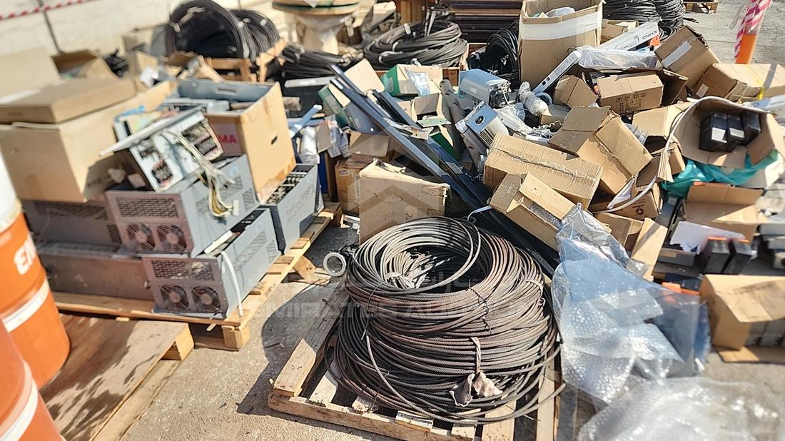 Electrical, mechanical parts mix scrap for sale in UAE - 607754 ...
