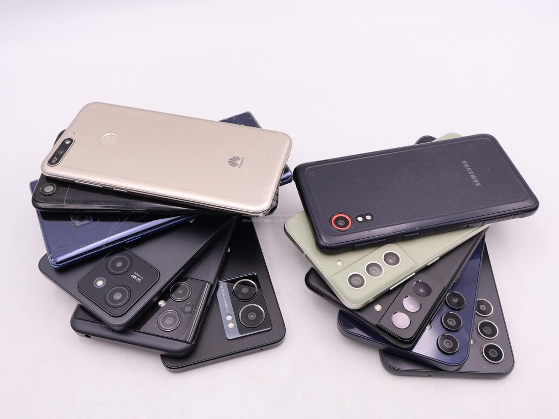 Mobile Phones for sale in UAE - 613199 | Emirates Auction