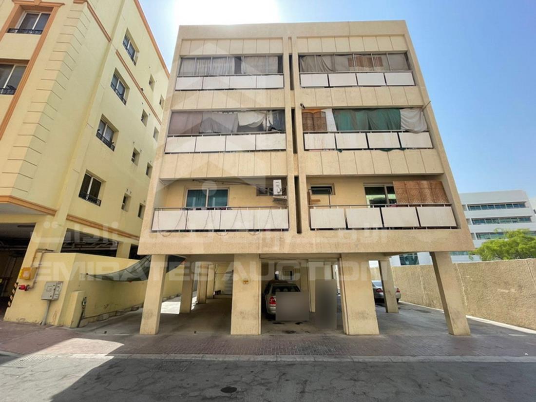 Residential Building for sale in UAE - 18214 | Emirates Auction