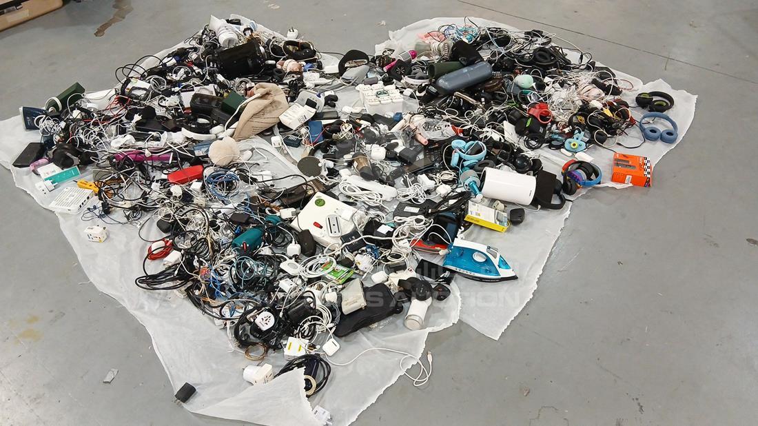 Miscellaneous Items for sale in UAE - 572212 | Emirates Auction