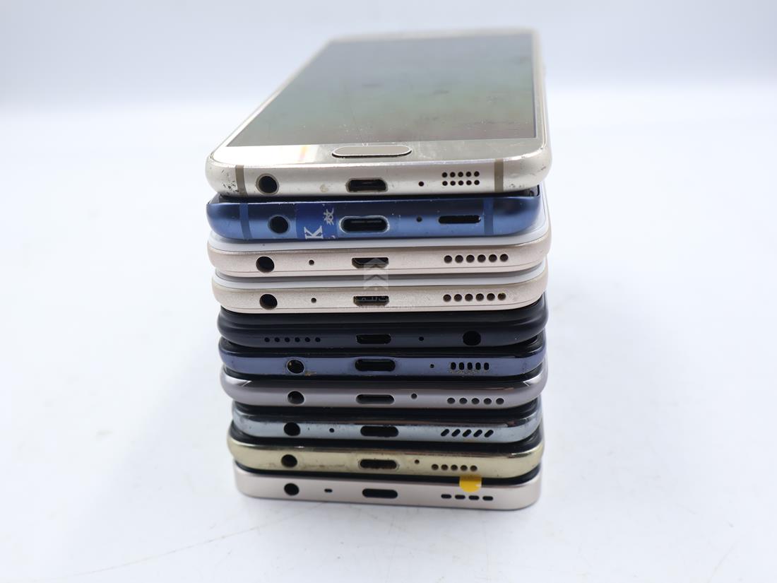 Mobile Phones for sale in UAE - 543579 | Emirates Auction