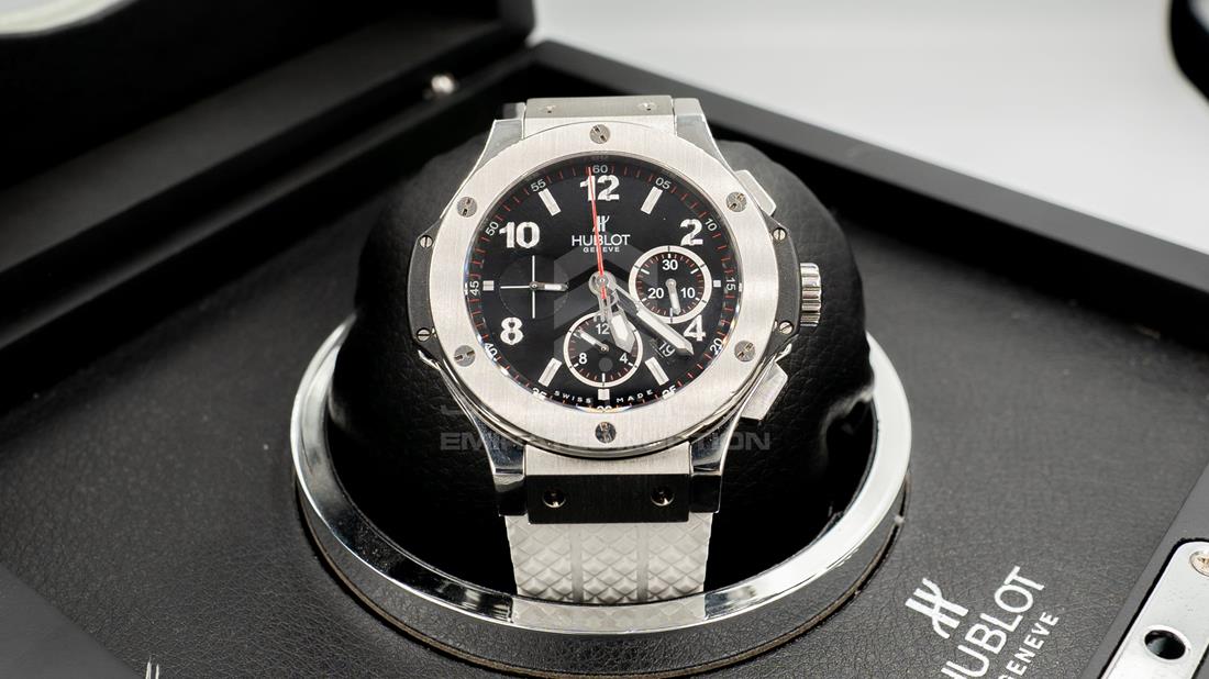 Hublot watch for sale in UAE - 517536 | Emirates Auction