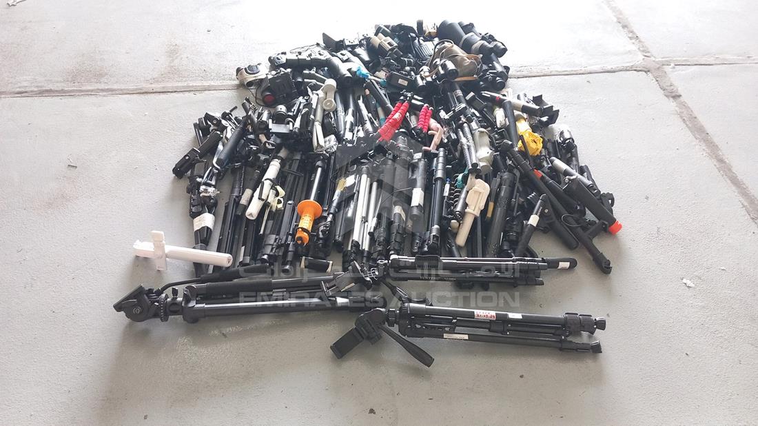 Miscellaneous items for sale in UAE - 595435 | Emirates Auction