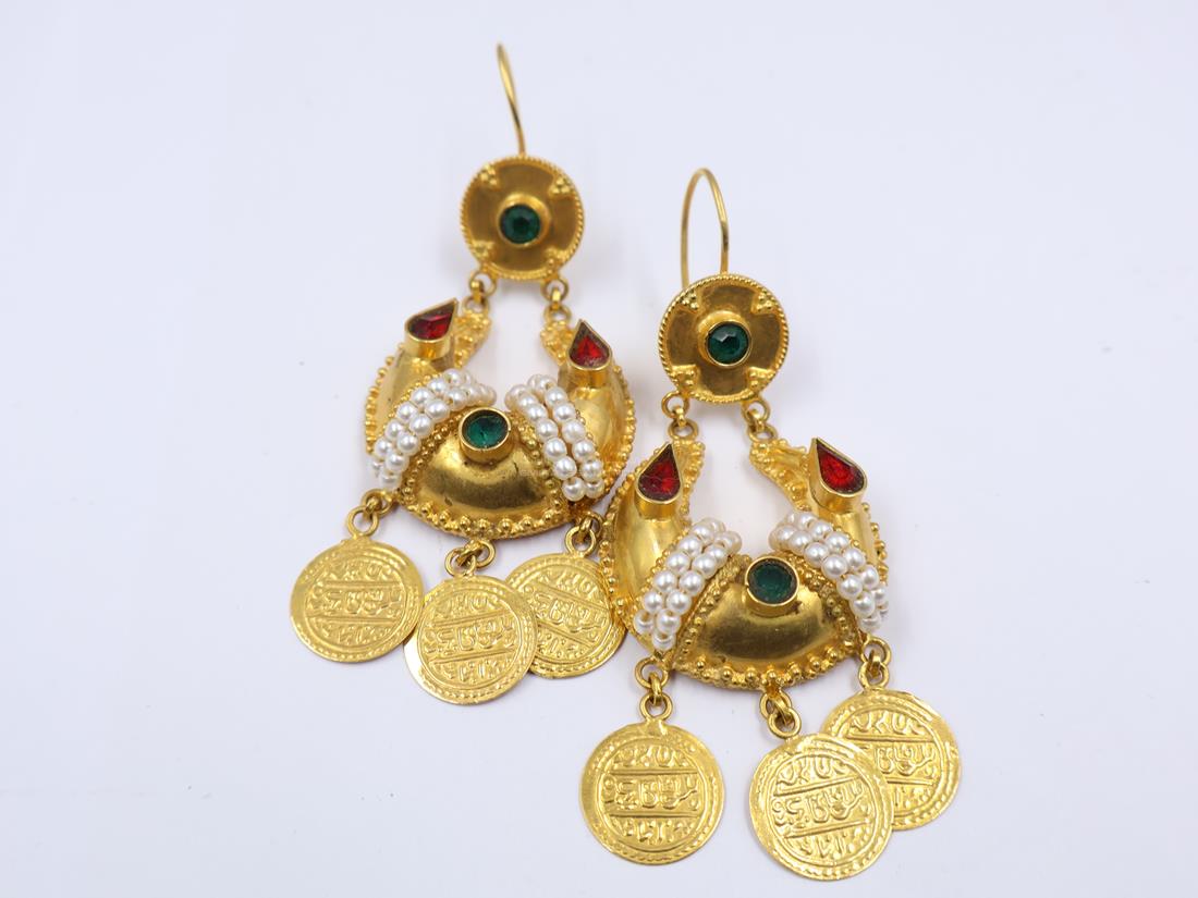 Jewelry for sale in UAE - 528983 | Emirates Auction