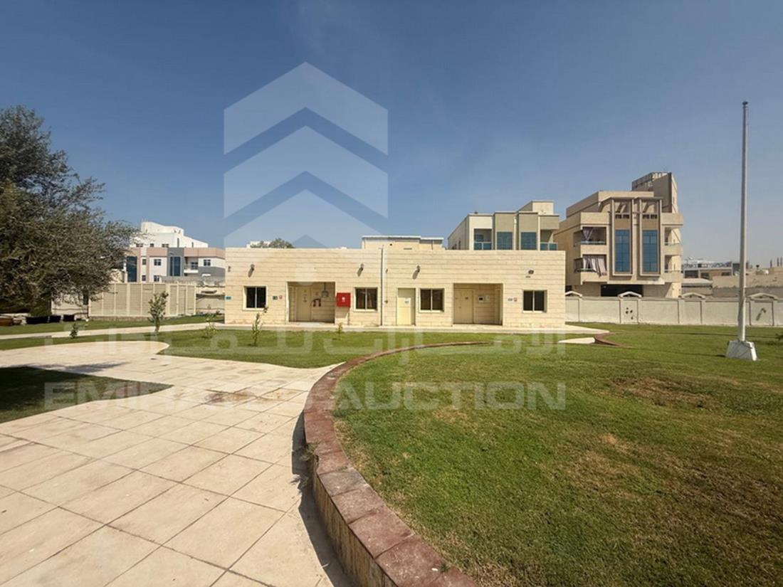 Commercial Building for sale in UAE - 19211 | Emirates Auction