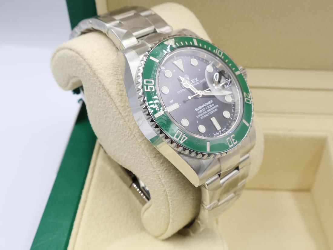 Rolex Watch for sale in UAE - 575884 | Emirates Auction