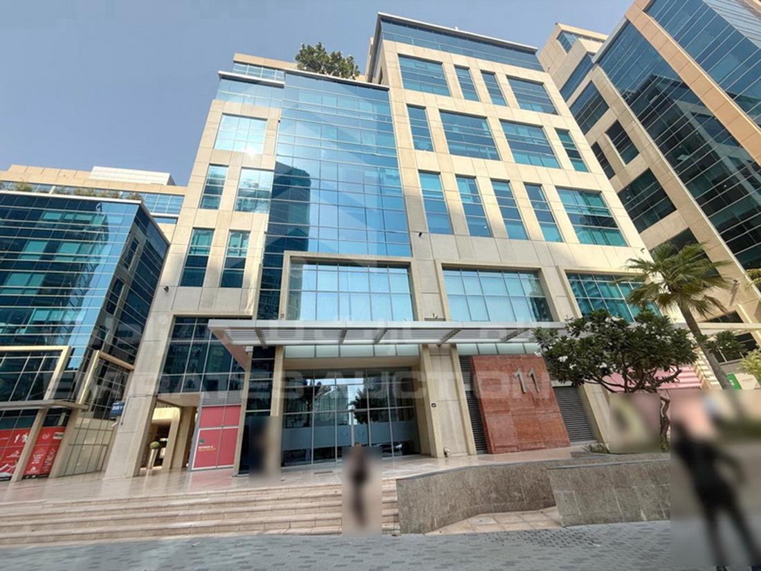 Bay Square - 11 - Office for sale in UAE - 19373 | Emirates Auction