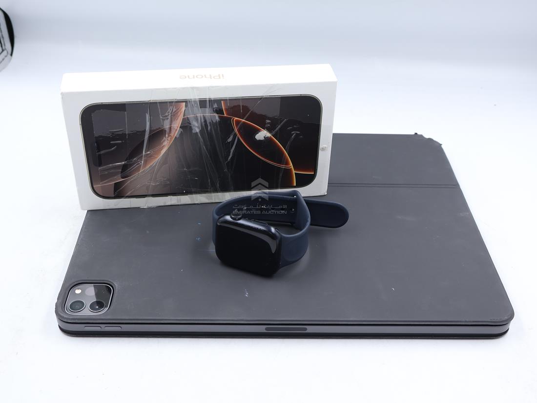 Apple Package for sale in UAE - 532195 | Emirates Auction