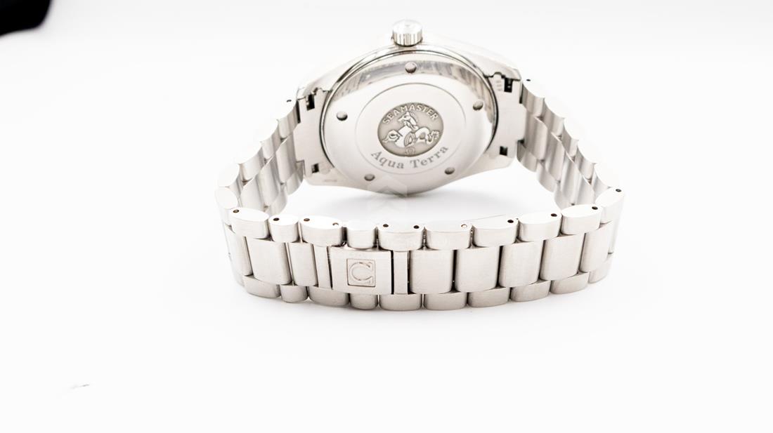 Omega watch for sale in UAE - 543912 | Emirates Auction