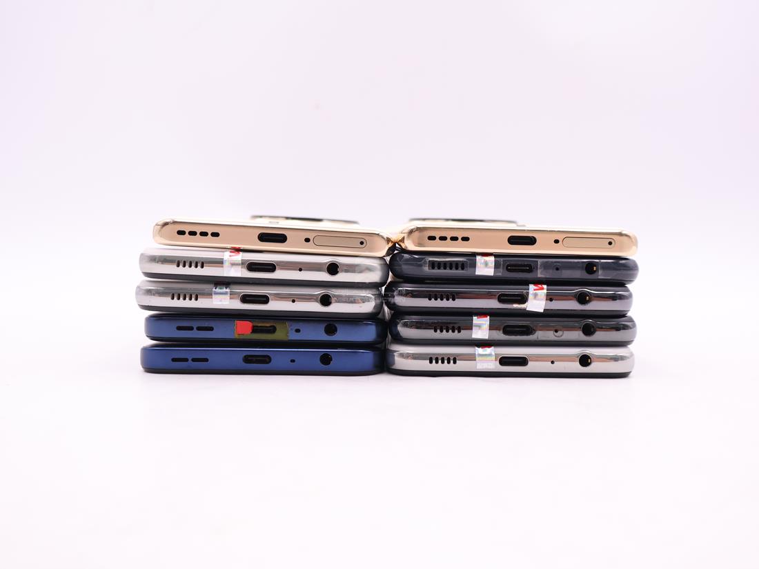 Mobile Phones for sale in UAE - 573205 | Emirates Auction