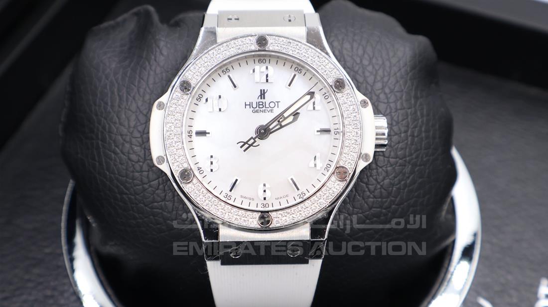 Hublot watch for sale in UAE - 549358 | Emirates Auction