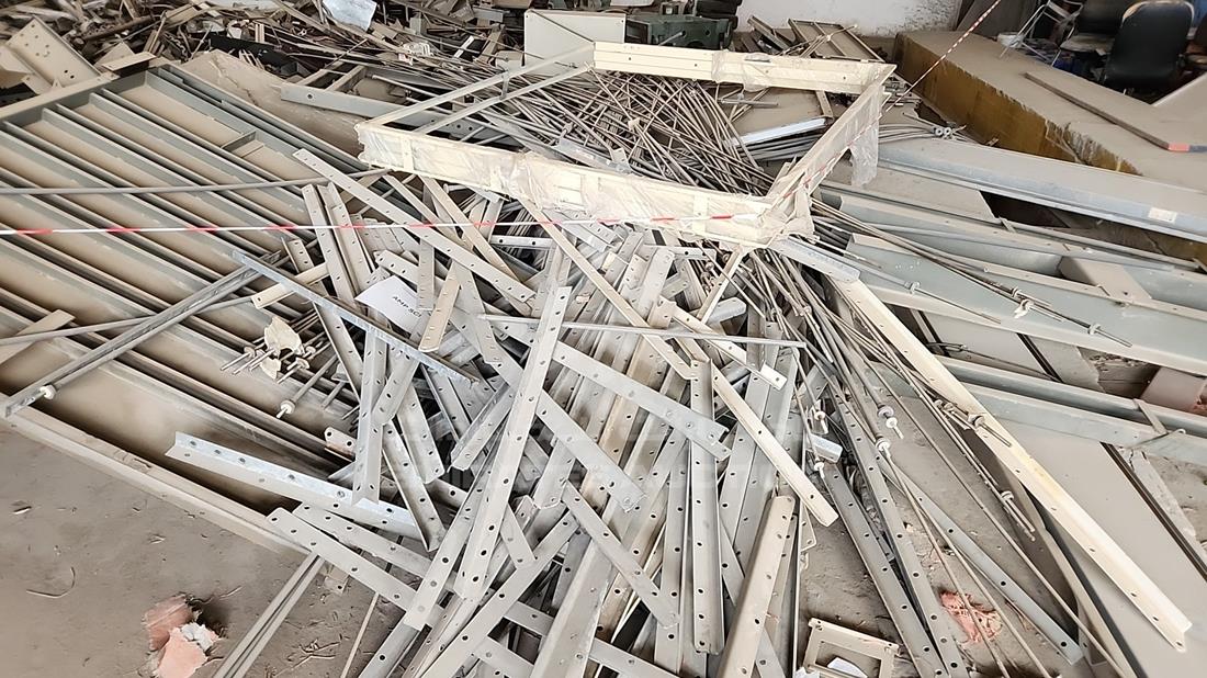 Mix scrap items for sale in UAE - 607929 | Emirates Auction