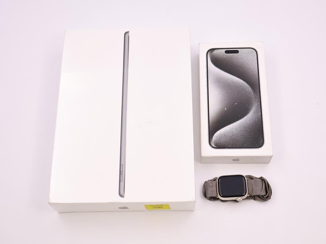 Apple Package for sale in UAE - 567616 | Emirates Auction