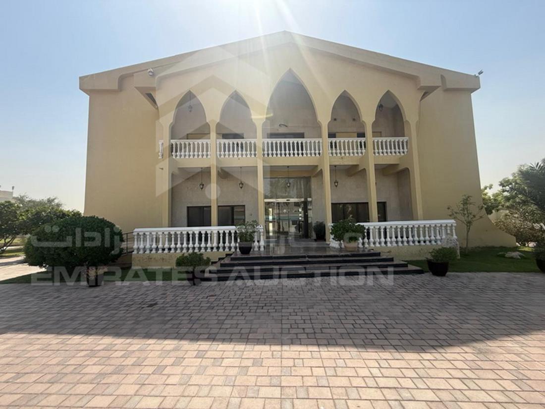 Commercial Building for sale in UAE - 19600 | Emirates Auction