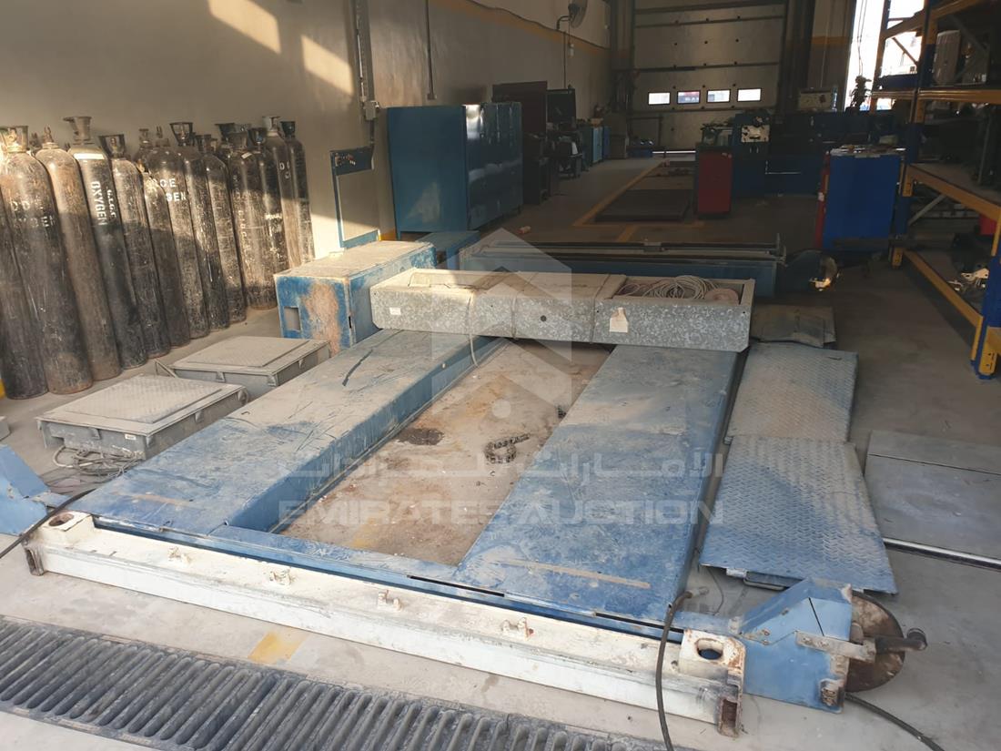 Garage Equipment for sale in UAE - 496769 | Emirates Auction