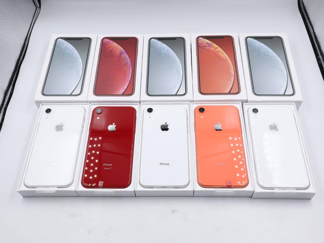 iPhones for sale in UAE - 571724 | Emirates Auction