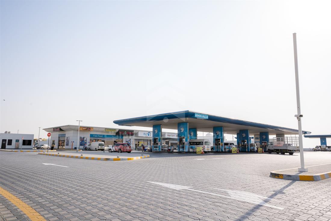 Shop for rent in ADNOC Station694 - Alsharjah Hay Al Badee for sale in ...