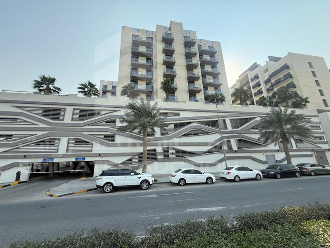 AZIZI MONTRELL - Hotel Apartment for sale in UAE - 20069 | Emirates Auction