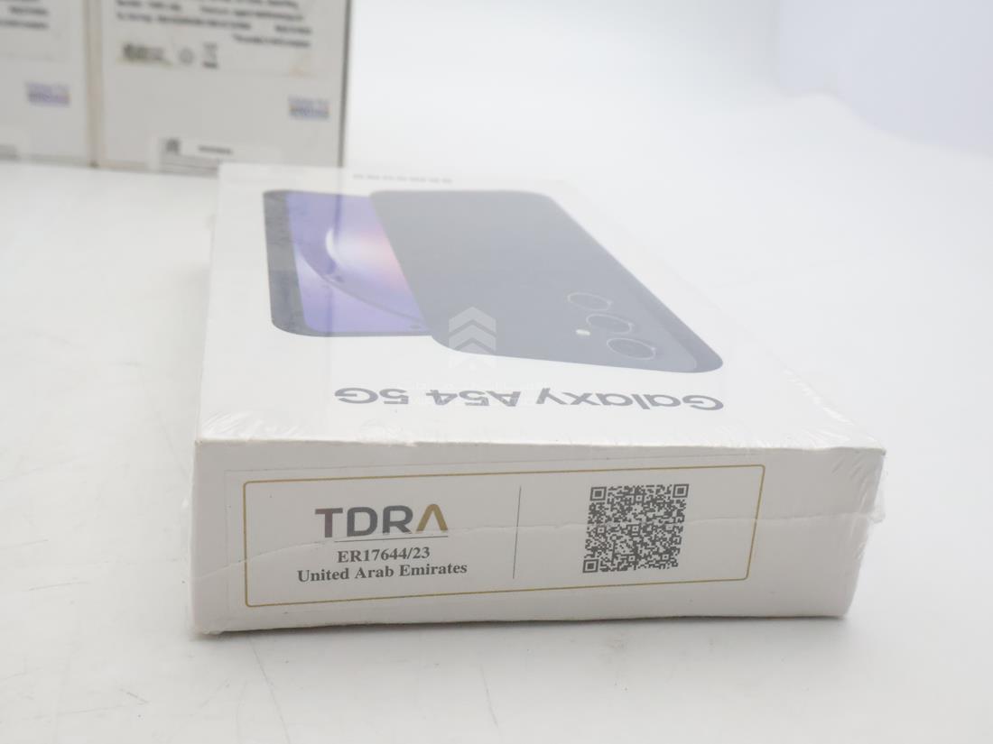 Mobile Phones for sale in UAE - 537027 | Emirates Auction