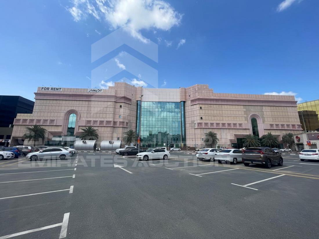 Commercial Center for sale in UAE - 16924 | Emirates Auction