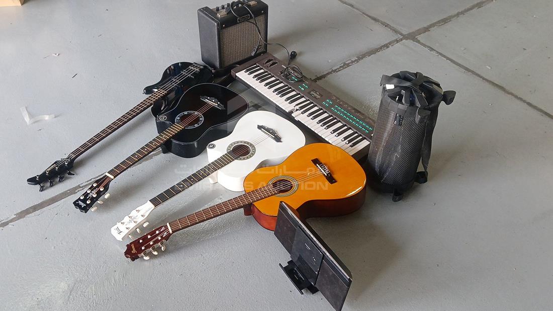 Musical Instruments for sale in UAE - 595428 | Emirates Auction