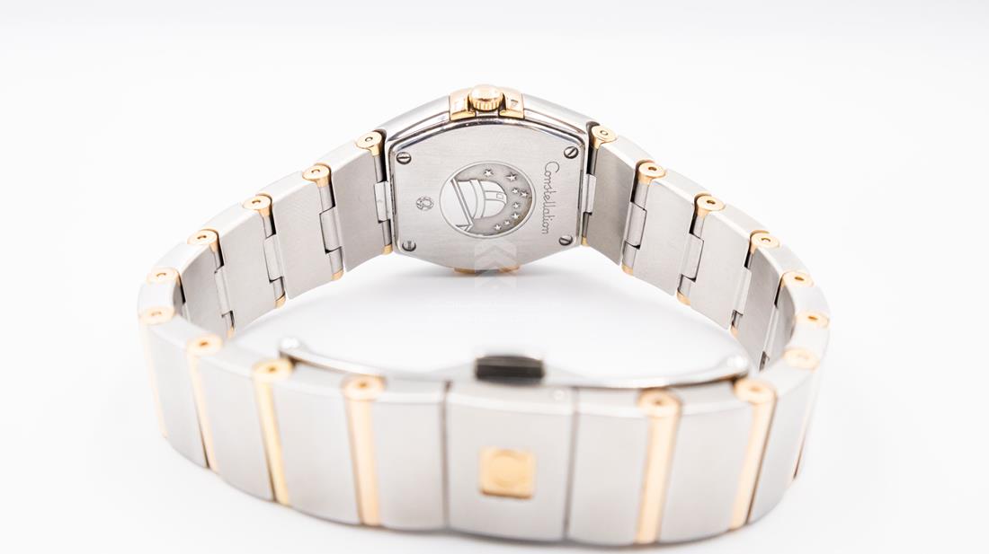 Omega watch for sale in UAE - 555861 | Emirates Auction