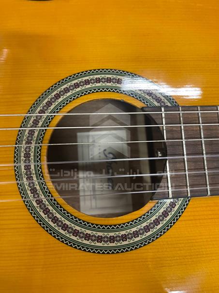 Various musical instruments for sale in UAE - 523556 | Emirates Auction