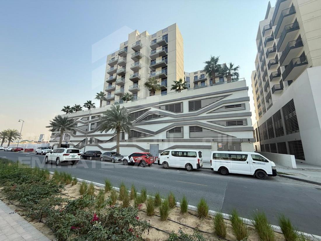 AZIZI MONTRELL - Hotel Apartment for sale in UAE - 20069 | Emirates Auction