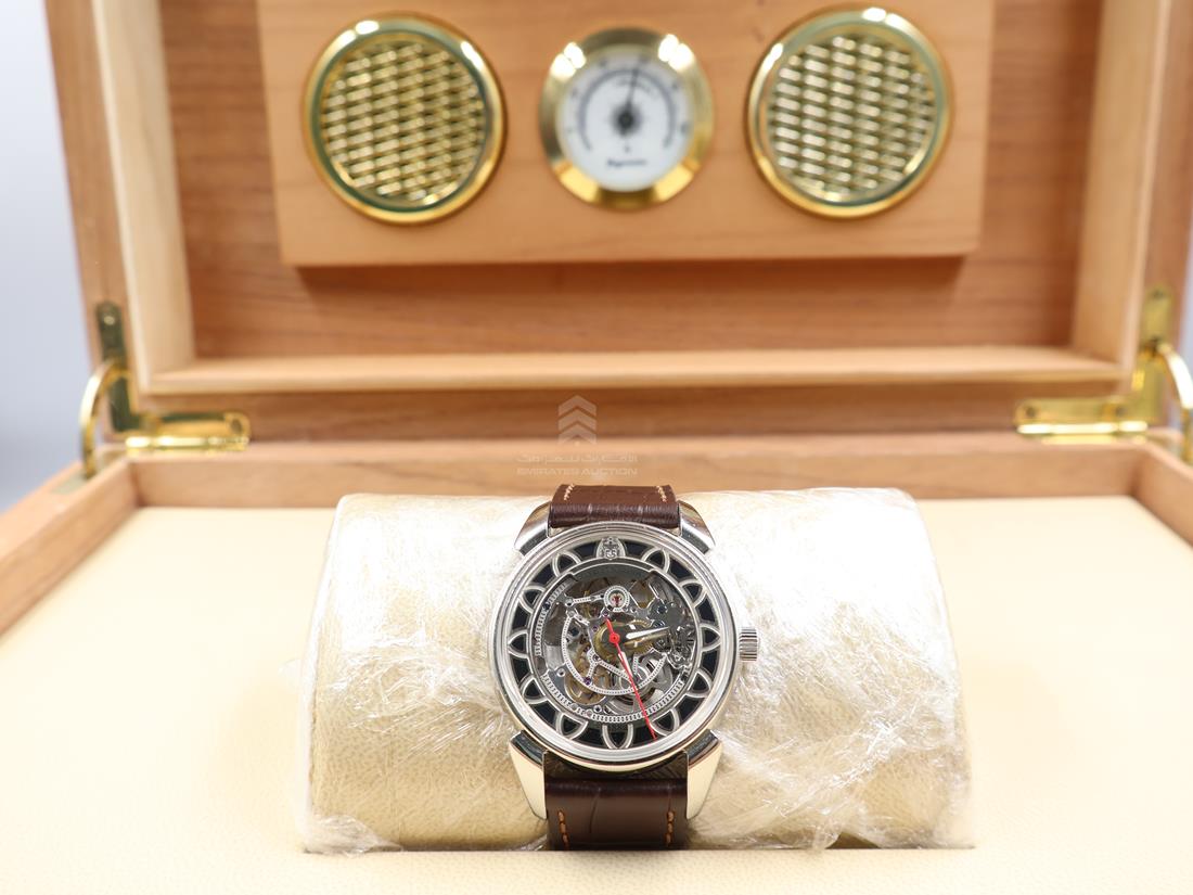 Watches for sale in UAE - 526645 | Emirates Auction