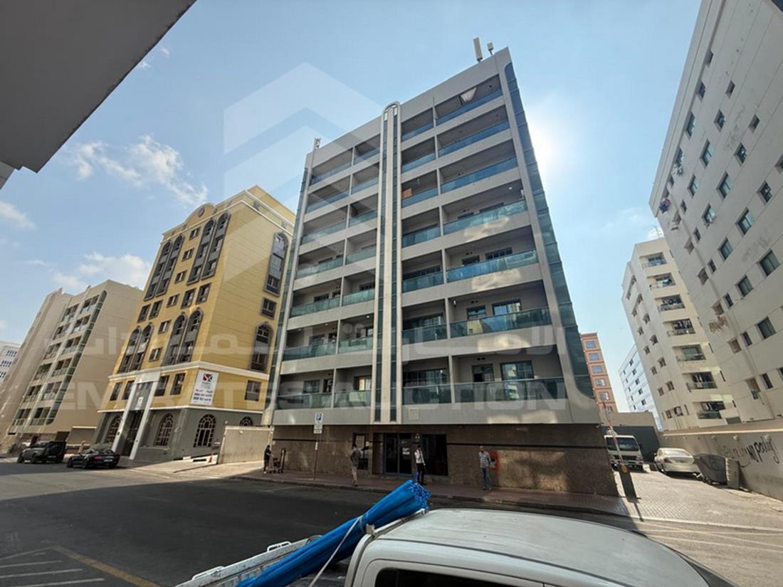 Residential Building for sale in UAE - 19568 | Emirates Auction