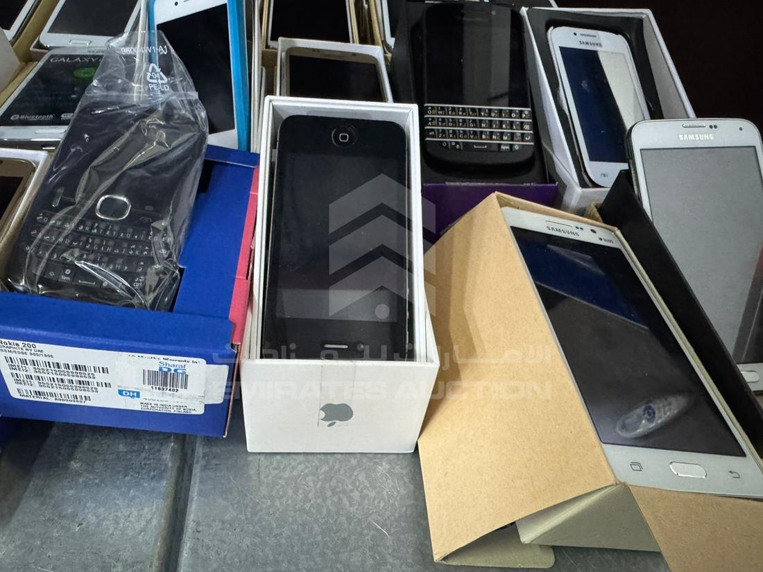 Mobile Phones for sale in UAE - 574162 | Emirates Auction