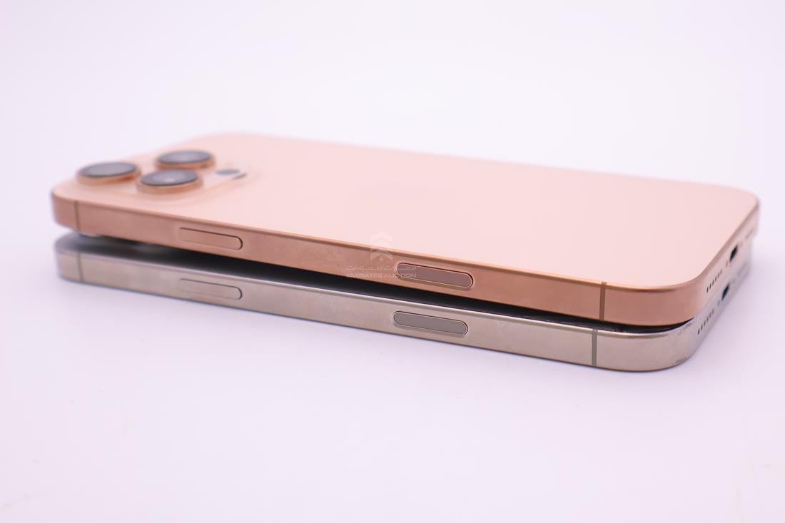 iPhones for sale in UAE - 593806 | Emirates Auction