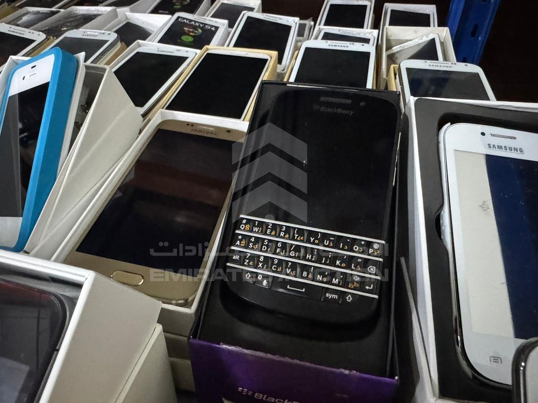 Mobile Phones for sale in UAE - 574162 | Emirates Auction